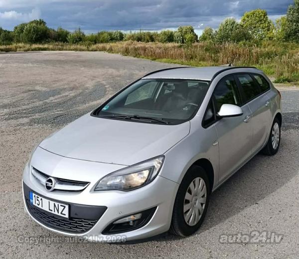 Pelēks Opel Astra 2015 Tallina, ar dzinēja tilpumu 1.60 L un nobraukumu 288 tūkst. km par 4000 €, foto 1 vietnē AUTOMOTO.COM.LV