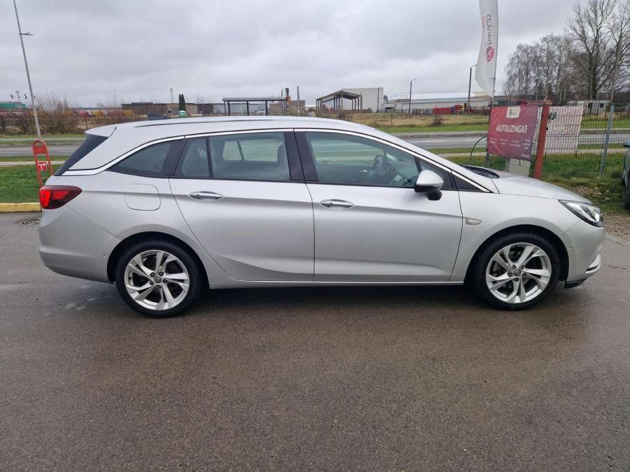 Grey Opel Astra 2016 in Kretinga, with an engine capacity of 1.60 L and mileage of 291 thousand km for 6450 €, photo 8 on AUTOMOTO.COM.LV