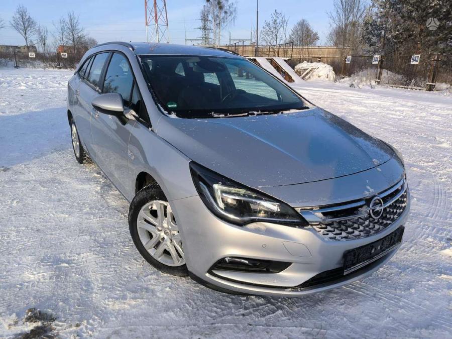 Pelēks Opel Astra 2016 Alīta, ar dzinēja tilpumu 1.60 L un nobraukumu 242 tūkst. km par 6400 €, foto 2 vietnē AUTOMOTO.COM.LV