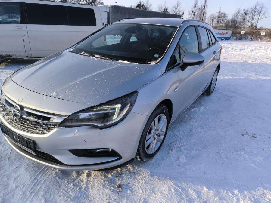 Pelēks Opel Astra 2016 Alīta, ar dzinēja tilpumu 1.60 L un nobraukumu 242 tūkst. km par 6400 €, foto 3 vietnē AUTOMOTO.COM.LV