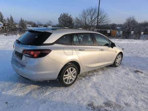 Pelēks Opel Astra 2016 Alīta, ar dzinēja tilpumu 1.60 L un nobraukumu 242 tūkst. km par 6400 €, foto 8 vietnē AUTOMOTO.COM.LV