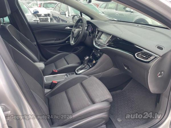 Grey Opel Astra 2016 in Tallinn, with an engine capacity of 1.60 L and mileage of 248 thousand km for 5790 €, photo 11 on AUTOMOTO.COM.LV