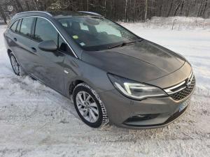 Grey Opel Astra 2016 in Kaunas, with an engine capacity of 1.60 L and mileage of 263 thousand km for 6250 €, photo 2 on AUTOMOTO.COM.LV