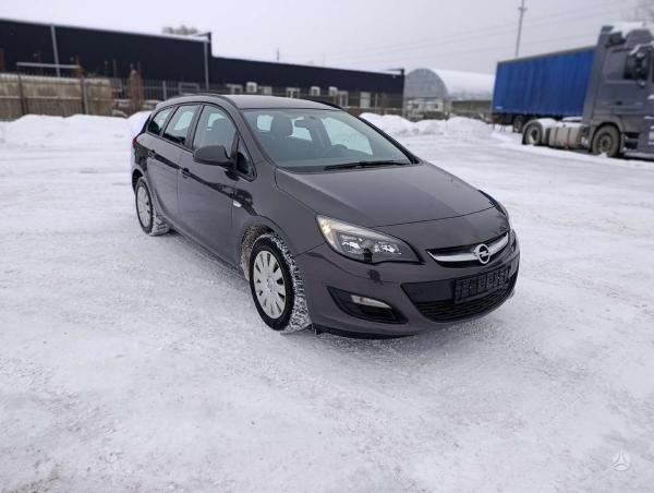 Pelēks Opel Astra 2016 Marijampole, ar dzinēja tilpumu 1.60 L un nobraukumu 258 tūkst. km par 4750 €, foto 5 vietnē AUTOMOTO.COM.LV