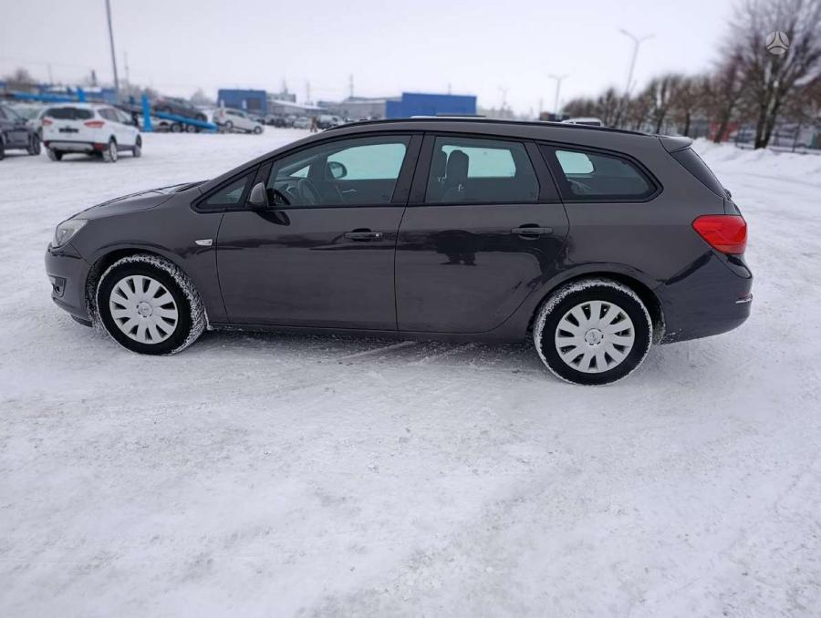 Pelēks Opel Astra 2016 Marijampole, ar dzinēja tilpumu 1.60 L un nobraukumu 258 tūkst. km par 4750 €, foto 12 vietnē AUTOMOTO.COM.LV
