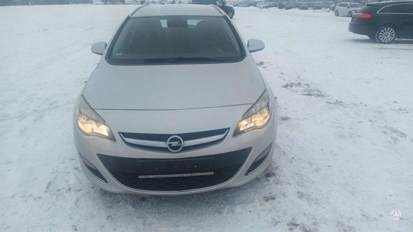 Pelēks Opel Astra 2016 Marijampole, ar dzinēja tilpumu 1.60 L un nobraukumu 270 tūkst. km par 3700 €, foto 2 vietnē AUTOMOTO.COM.LV