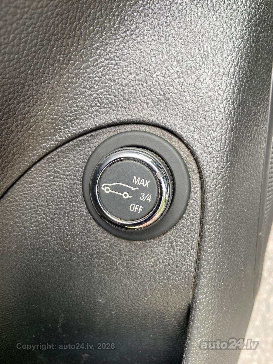 Pelēks Opel Astra 2016 Tartu, ar dzinēja tilpumu 1.60 L un nobraukumu 220 tūkst. km par 6390 €, foto 19 vietnē AUTOMOTO.COM.LV
