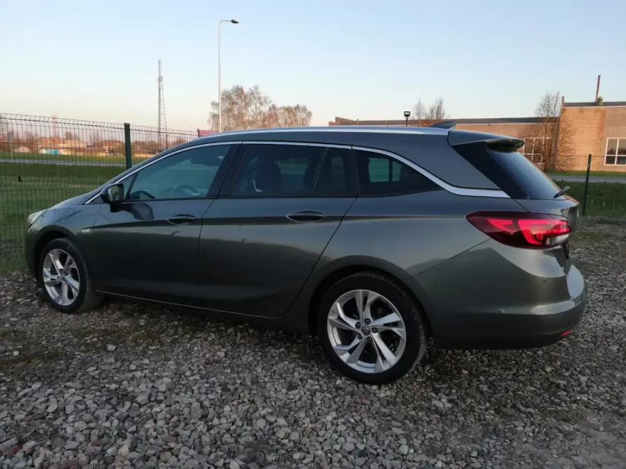 Grey Opel Astra 2016 in Saldus, with an engine capacity of 1.40 L and mileage of 149 thousand km for 9700 €, photo 6 on AUTOMOTO.COM.LV