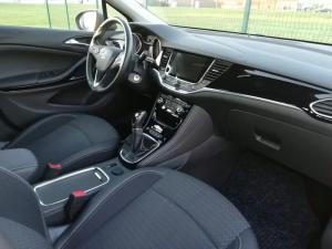 Grey Opel Astra 2016 in Saldus, with an engine capacity of 1.40 L and mileage of 149 thousand km for 9700 €, photo 7 on AUTOMOTO.COM.LV