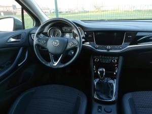 Grey Opel Astra 2016 in Saldus, with an engine capacity of 1.40 L and mileage of 149 thousand km for 9700 €, photo 12 on AUTOMOTO.COM.LV