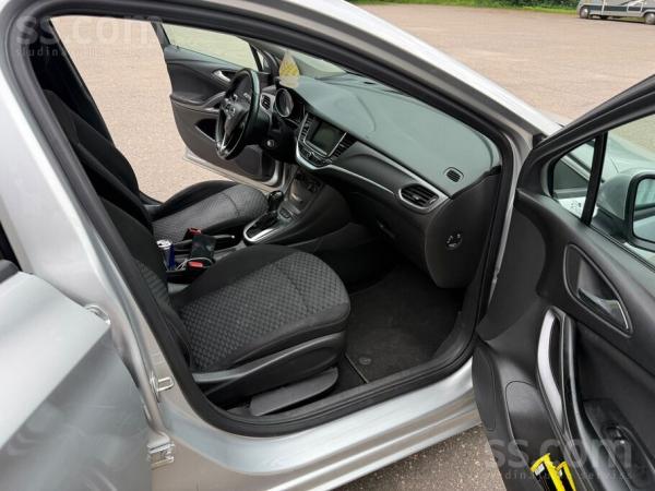 Pelēks Opel Astra 2016 Rīga, ar dzinēja tilpumu 1.60 L un nobraukumu 223 tūkst. km par 5000 €, foto 6 vietnē AUTOMOTO.COM.LV