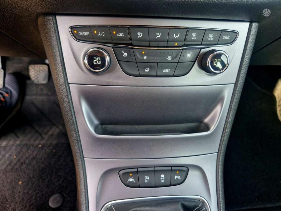 Pelēks Opel Astra 2016 Marijampole, ar dzinēja tilpumu 1.40 L un nobraukumu 123 tūkst. km par 6899 €, foto 14 vietnē AUTOMOTO.COM.LV