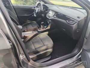 Grey Opel Astra 2016 in Riga, with an engine capacity of 1.60 L and mileage of 128 thousand km for 5250 €, photo 21 on AUTOMOTO.COM.LV
