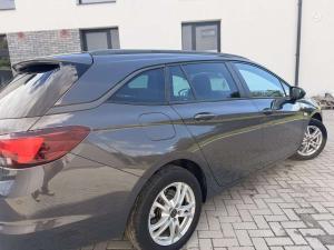Grey Opel Astra 2016 in Vilnius, with an engine capacity of 1.60 L and mileage of 171 thousand km for 5500 €, photo 13 on AUTOMOTO.COM.LV