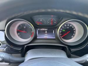 Grey Opel Astra 2016 in Kretinga, with an engine capacity of 1.60 L and mileage of 230 thousand km for 5800 €, photo 14 on AUTOMOTO.COM.LV