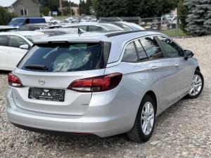 Grey Opel Astra 2016 in Kaunas, with an engine capacity of 0.00 L and mileage of 220 thousand km for 4490 €, photo 3 on AUTOMOTO.COM.LV