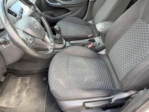 Grey Opel Astra 2016 in Kaunas, with an engine capacity of 0.00 L and mileage of 220 thousand km for 4490 €, photo 6 on AUTOMOTO.COM.LV