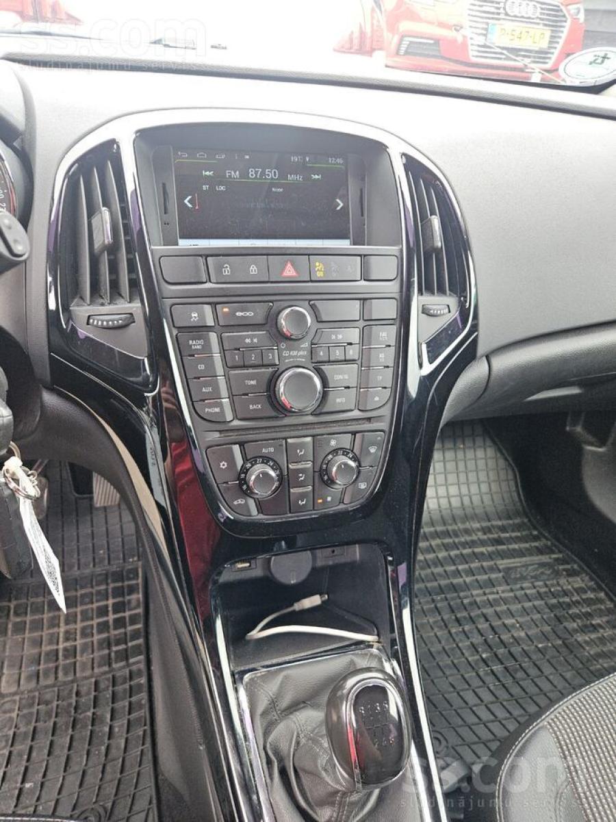 Pelēks Opel Astra 2016 Cēsis, ar dzinēja tilpumu 1.60 L un nobraukumu 334 tūkst. km par 4200 €, foto 7 vietnē AUTOMOTO.COM.LV