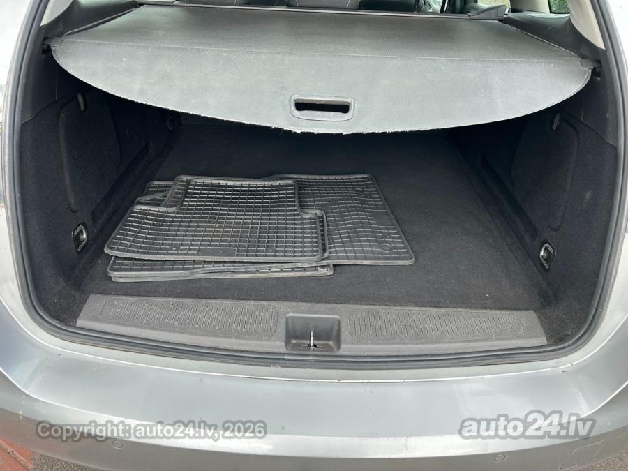 Pelēks Opel Astra 2016 Tartu, ar dzinēja tilpumu 1.40 L un nobraukumu 160 tūkst. km par 6850 €, foto 10 vietnē AUTOMOTO.COM.LV