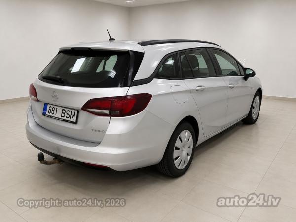 Grey Opel Astra 2016 in Tartu, with an engine capacity of 1.40 L and mileage of 160 thousand km for 6850 €, photo 6 on AUTOMOTO.COM.LV