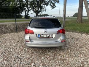 Pelēks Opel Astra 2016 Cēsis, ar dzinēja tilpumu 1.60 L un nobraukumu 0 tūkst. km par 4500 €, foto 5 vietnē AUTOMOTO.COM.LV