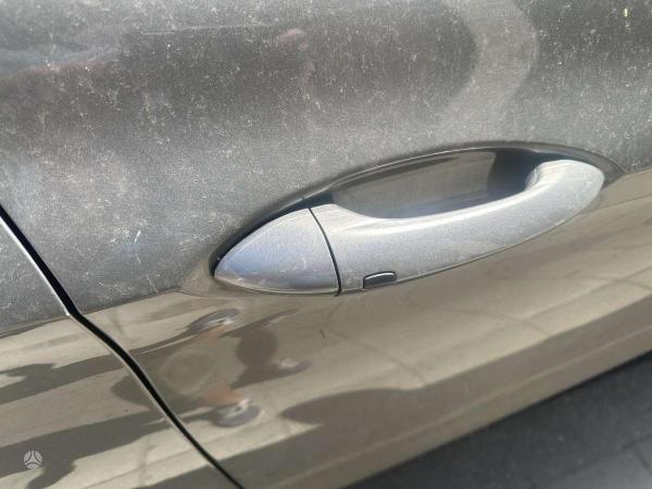 Grey Opel Astra 2016 in Ukmerge, with an engine capacity of 1.60 L and mileage of 225 thousand km for 2750 €, photo 6 on AUTOMOTO.COM.LV
