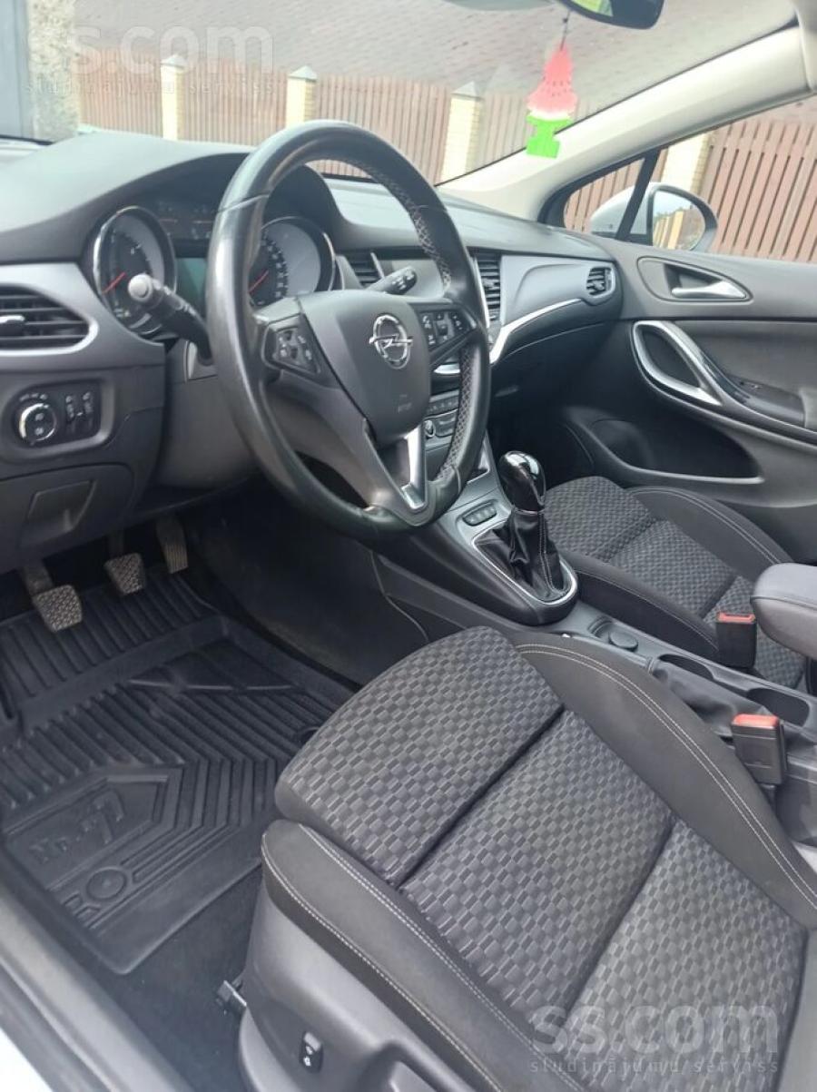 Pelēks Opel Astra 2016 Dobele, ar dzinēja tilpumu 1.60 L un nobraukumu 274 tūkst. km par 6000 €, foto 7 vietnē AUTOMOTO.COM.LV