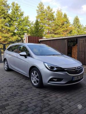 Pelēks Opel Astra 2016 Panevēža, ar dzinēja tilpumu 1.60 L un nobraukumu 187 tūkst. km par 5650 €, foto 5 vietnē AUTOMOTO.COM.LV