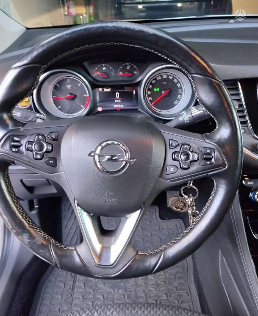 Pelēks Opel Astra 2016 Panevēža, ar dzinēja tilpumu 1.60 L un nobraukumu 187 tūkst. km par 5650 €, foto 8 vietnē AUTOMOTO.COM.LV