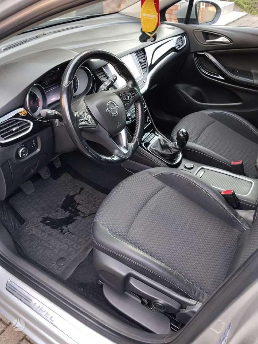 Pelēks Opel Astra 2016 Panevēža, ar dzinēja tilpumu 1.60 L un nobraukumu 187 tūkst. km par 5650 €, foto 11 vietnē AUTOMOTO.COM.LV