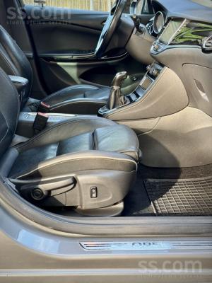 Pelēks Opel Astra 2016 Rīga, ar dzinēja tilpumu 1.60 L un nobraukumu 266 tūkst. km par 5990 €, foto 15 vietnē AUTOMOTO.COM.LV