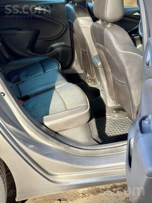 Pelēks Opel Astra 2016 Rīga, ar dzinēja tilpumu 1.60 L un nobraukumu 266 tūkst. km par 5990 €, foto 17 vietnē AUTOMOTO.COM.LV