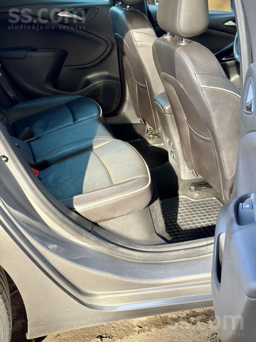 Pelēks Opel Astra 2016 Rīga, ar dzinēja tilpumu 1.60 L un nobraukumu 266 tūkst. km par 5990 €, foto 17 vietnē AUTOMOTO.COM.LV