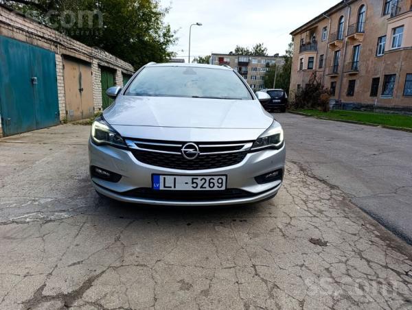 Pelēks Opel Astra 2016 Rīga, ar dzinēja tilpumu 1.60 L un nobraukumu 282 tūkst. km par 5200 €, foto 3 vietnē AUTOMOTO.COM.LV
