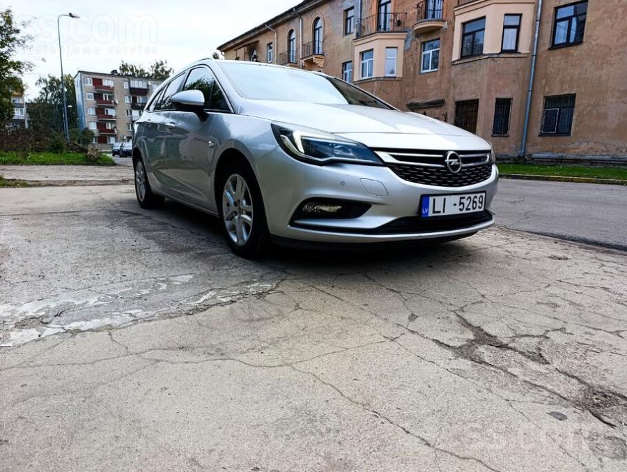 Pelēks Opel Astra 2016 Rīga, ar dzinēja tilpumu 1.60 L un nobraukumu 282 tūkst. km par 5200 €, foto 4 vietnē AUTOMOTO.COM.LV