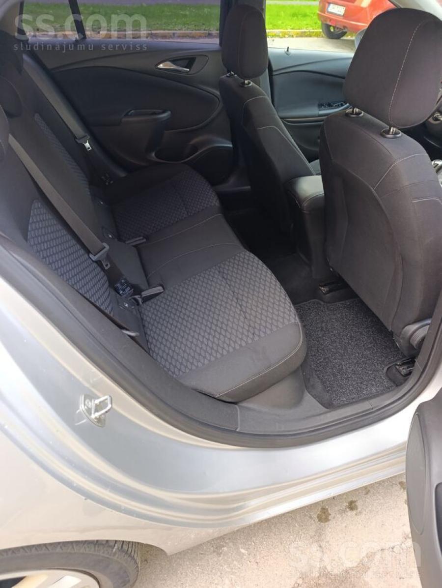 Pelēks Opel Astra 2016 Rīga, ar dzinēja tilpumu 1.60 L un nobraukumu 282 tūkst. km par 5200 €, foto 12 vietnē AUTOMOTO.COM.LV