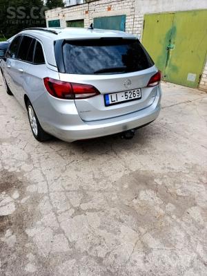 Pelēks Opel Astra 2016 Rīga, ar dzinēja tilpumu 1.60 L un nobraukumu 282 tūkst. km par 5200 €, foto 16 vietnē AUTOMOTO.COM.LV
