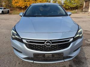 Grey Opel Astra 2016 in Raseiniai, with an engine capacity of 1.60 L and mileage of 280 thousand km for 4900 €, photo 10 on AUTOMOTO.COM.LV