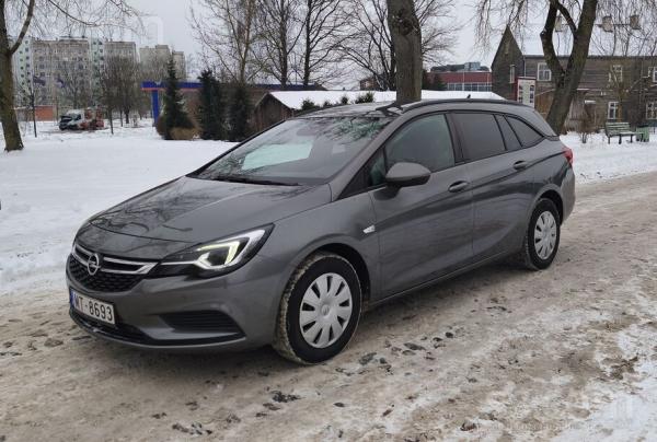 Pelēks Opel Astra 2017 Jelgava, ar dzinēja tilpumu 1.60 L un nobraukumu 0 tūkst. km par 5590 €, foto 1 vietnē AUTOMOTO.COM.LV