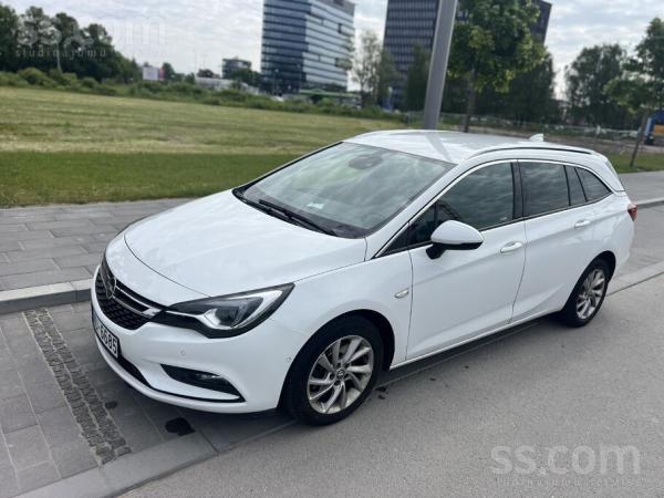 Pelēks Opel Astra 2017 Rīga, ar dzinēja tilpumu 1.60 L un nobraukumu 219 tūkst. km par 5400 €, foto 1 vietnē AUTOMOTO.COM.LV