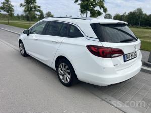 Pelēks Opel Astra 2017 Rīga, ar dzinēja tilpumu 1.60 L un nobraukumu 219 tūkst. km par 5400 €, foto 3 vietnē AUTOMOTO.COM.LV
