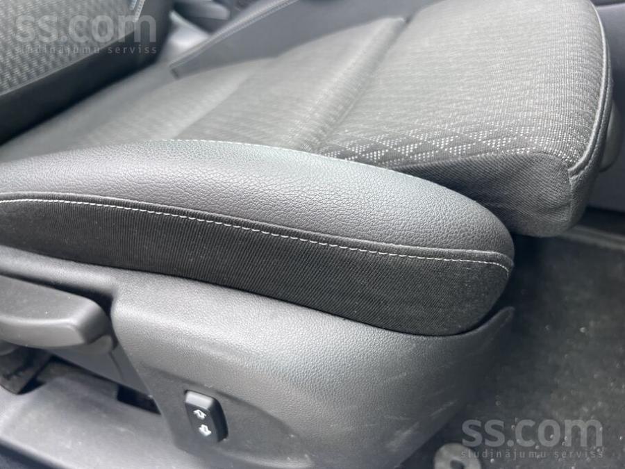 Pelēks Opel Astra 2017 Rīga, ar dzinēja tilpumu 1.60 L un nobraukumu 219 tūkst. km par 5400 €, foto 13 vietnē AUTOMOTO.COM.LV