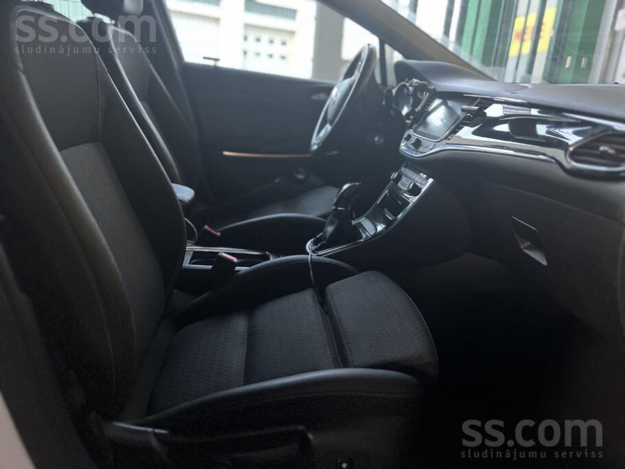 Pelēks Opel Astra 2017 Rīga, ar dzinēja tilpumu 1.60 L un nobraukumu 219 tūkst. km par 5400 €, foto 21 vietnē AUTOMOTO.COM.LV