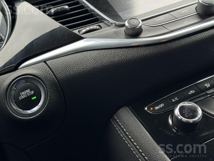 Grey Opel Astra 2017 in Valmiera, with an engine capacity of 1.60 L and mileage of 225 thousand km for 6800 €, photo 16 on AUTOMOTO.COM.LV