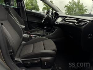 Grey Opel Astra 2017 in Valmiera, with an engine capacity of 1.60 L and mileage of 225 thousand km for 6800 €, photo 22 on AUTOMOTO.COM.LV