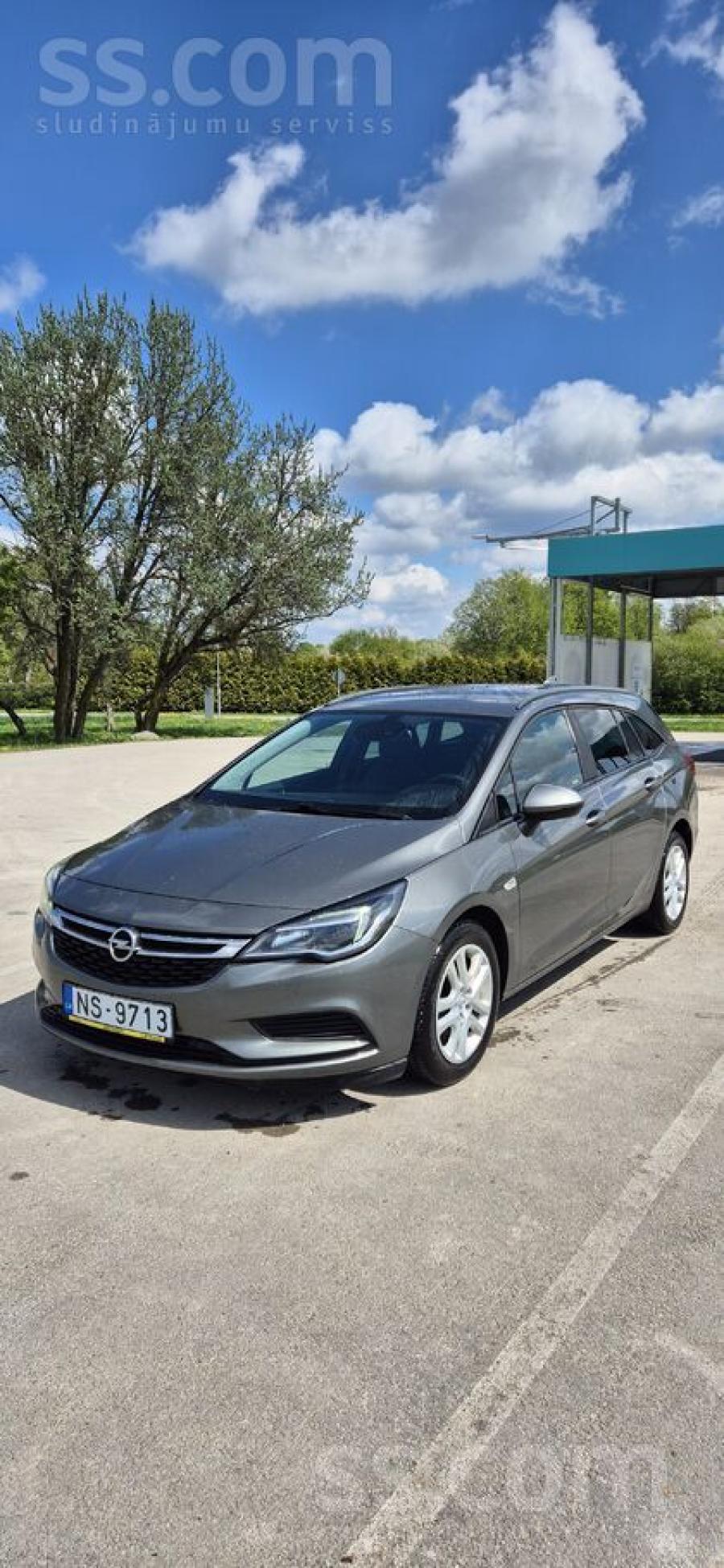 Pelēks Opel Astra 2017 Bauska, ar dzinēja tilpumu 1.60 L un nobraukumu 197 tūkst. km par 6500 €, foto 3 vietnē AUTOMOTO.COM.LV