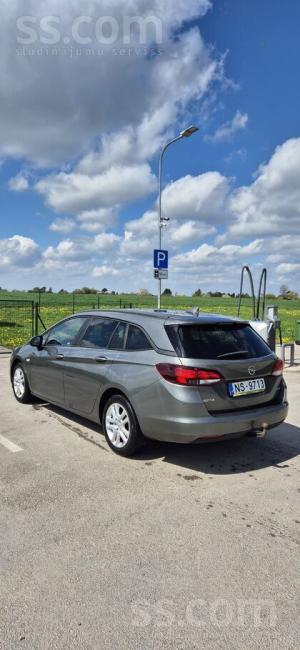 Pelēks Opel Astra 2017 Bauska, ar dzinēja tilpumu 1.60 L un nobraukumu 197 tūkst. km par 6500 €, foto 5 vietnē AUTOMOTO.COM.LV