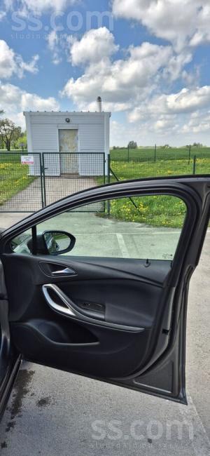 Pelēks Opel Astra 2017 Bauska, ar dzinēja tilpumu 1.60 L un nobraukumu 197 tūkst. km par 6500 €, foto 12 vietnē AUTOMOTO.COM.LV