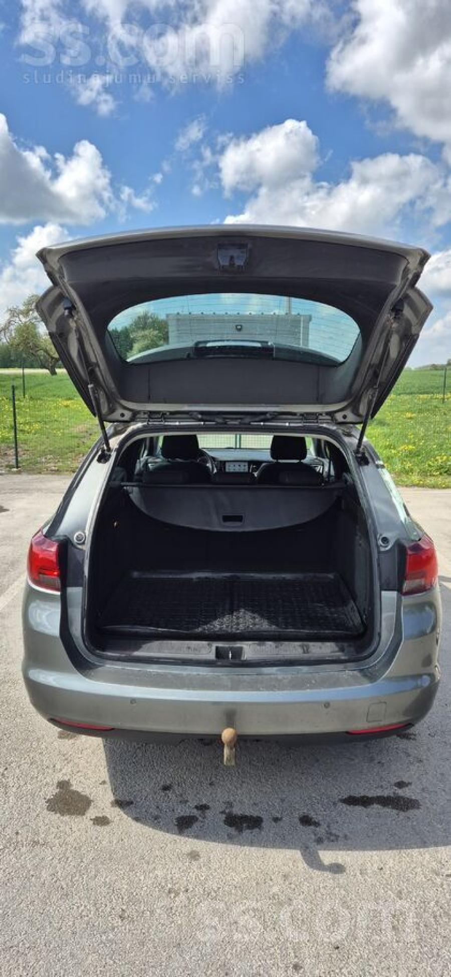 Pelēks Opel Astra 2017 Bauska, ar dzinēja tilpumu 1.60 L un nobraukumu 197 tūkst. km par 6500 €, foto 16 vietnē AUTOMOTO.COM.LV