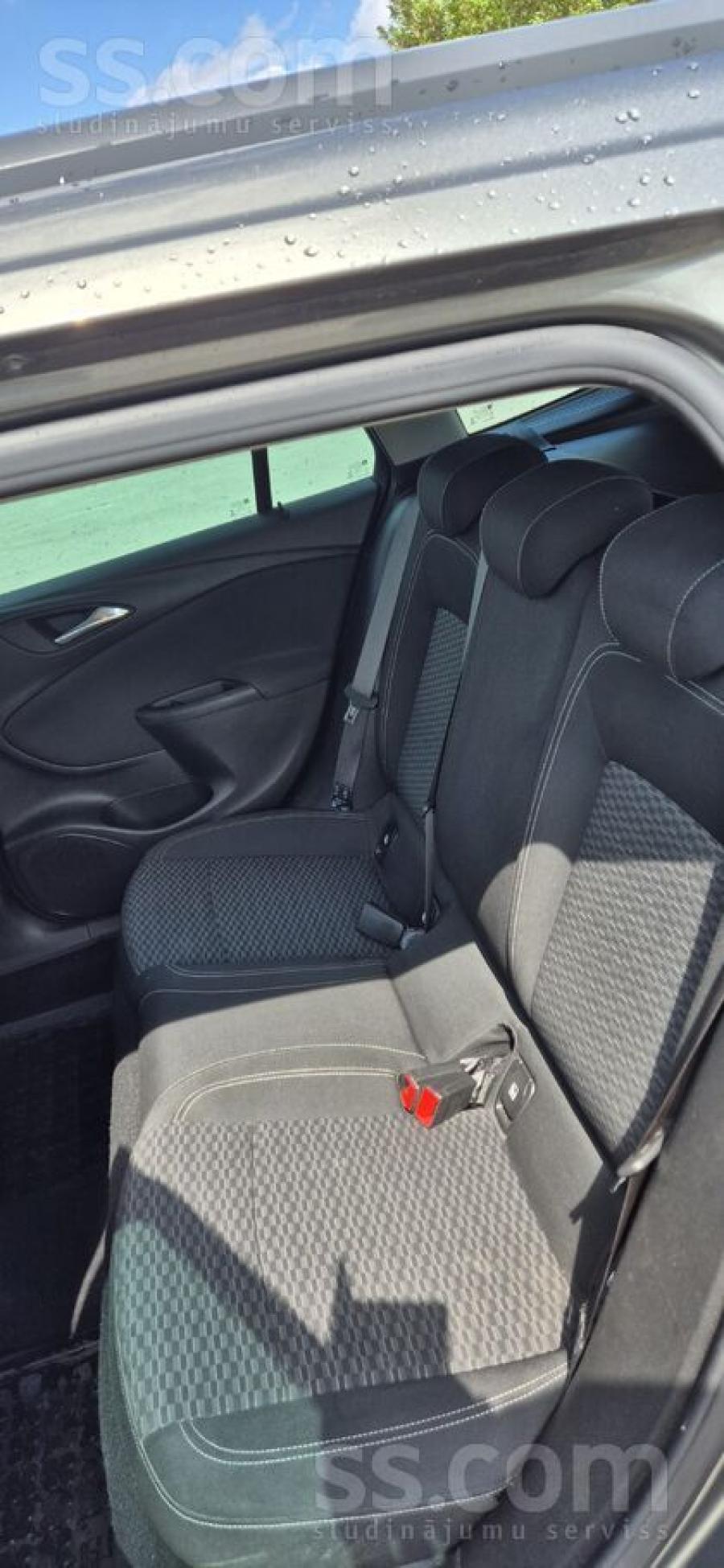 Pelēks Opel Astra 2017 Bauska, ar dzinēja tilpumu 1.60 L un nobraukumu 197 tūkst. km par 6500 €, foto 22 vietnē AUTOMOTO.COM.LV